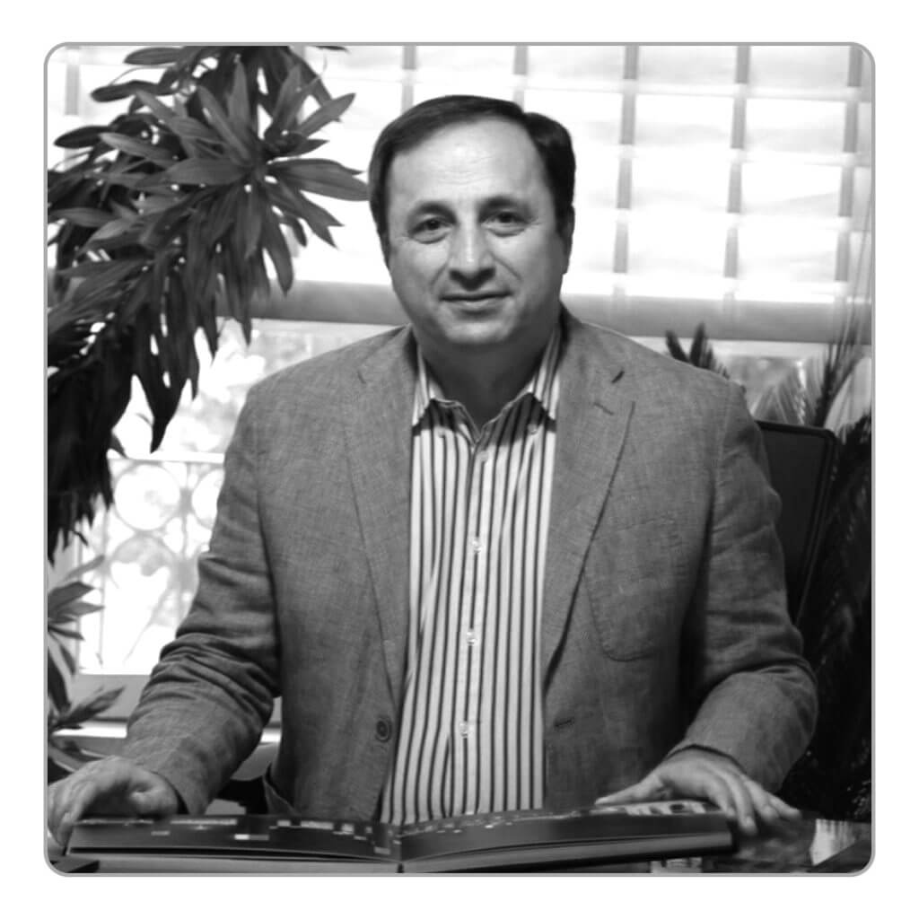 Team – Shi+Me INTERIORS